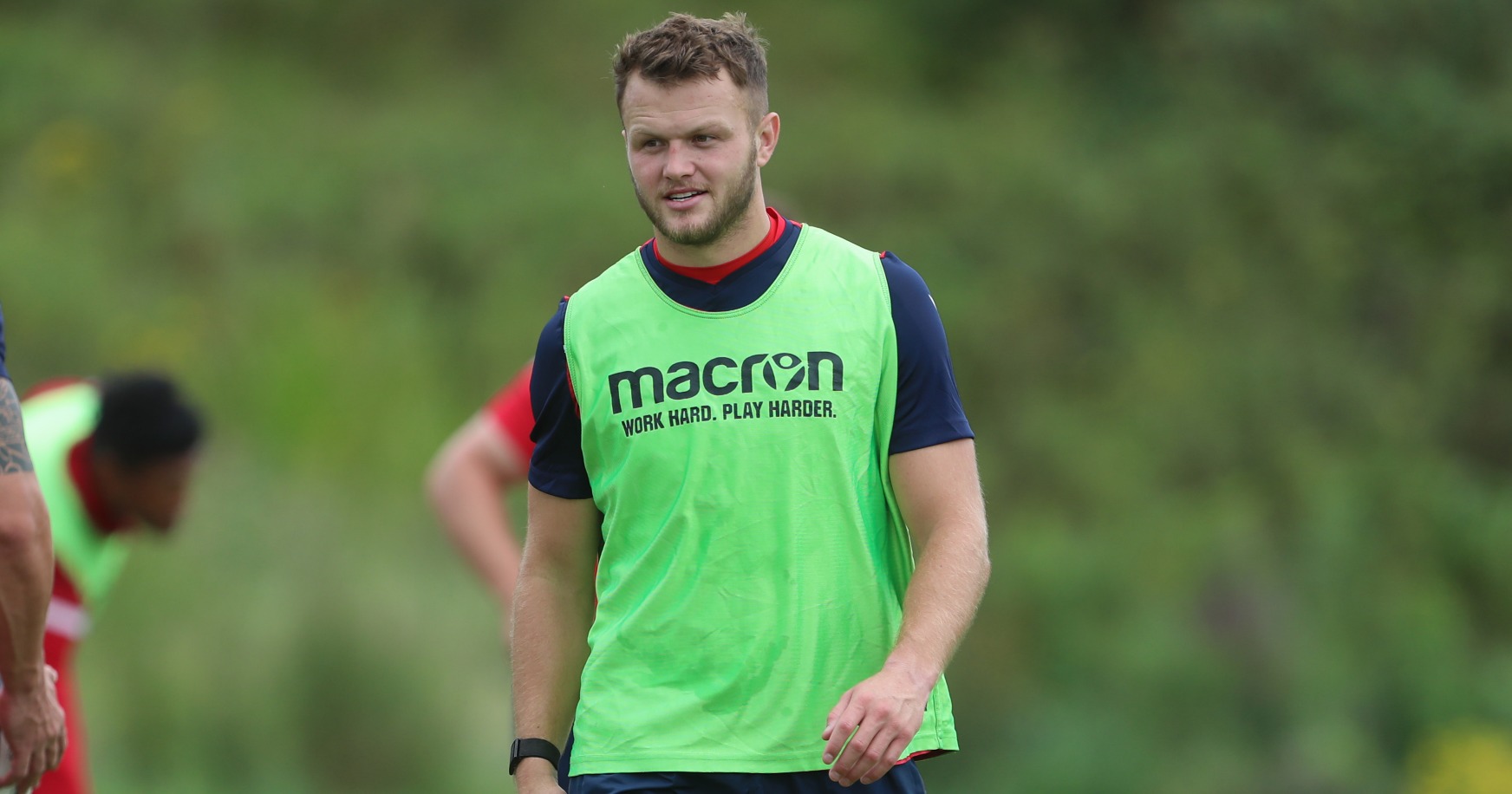 Steff Hughes relishing Toulon challenge - Scarlets Rugby