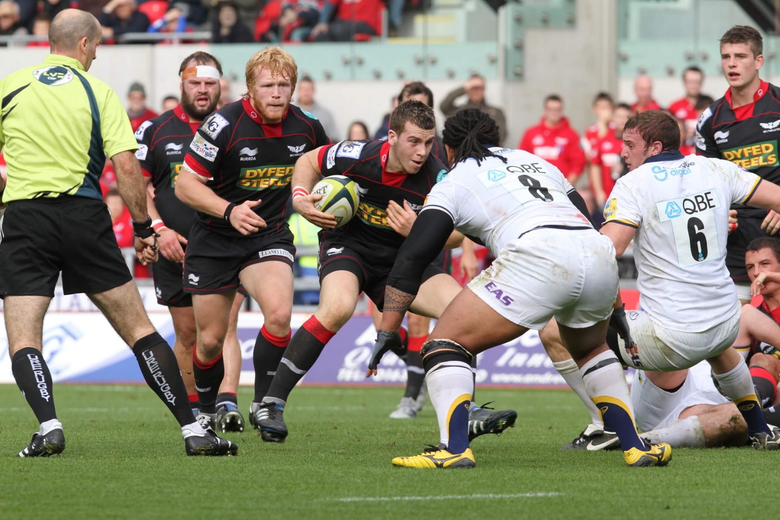Davies admits hitting 200 is ‘surreal, but proud’ moment - Scarlets Rugby