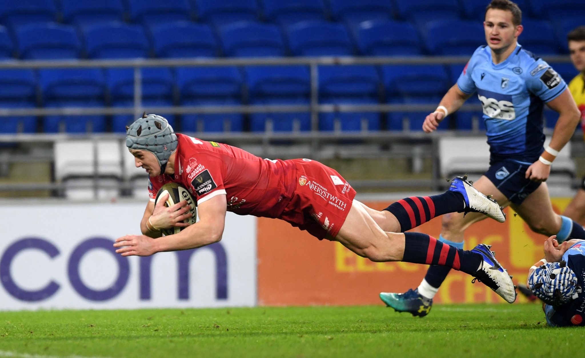 Scarlets fall to defeat at Cardiff City Stadium - Scarlets Rugby