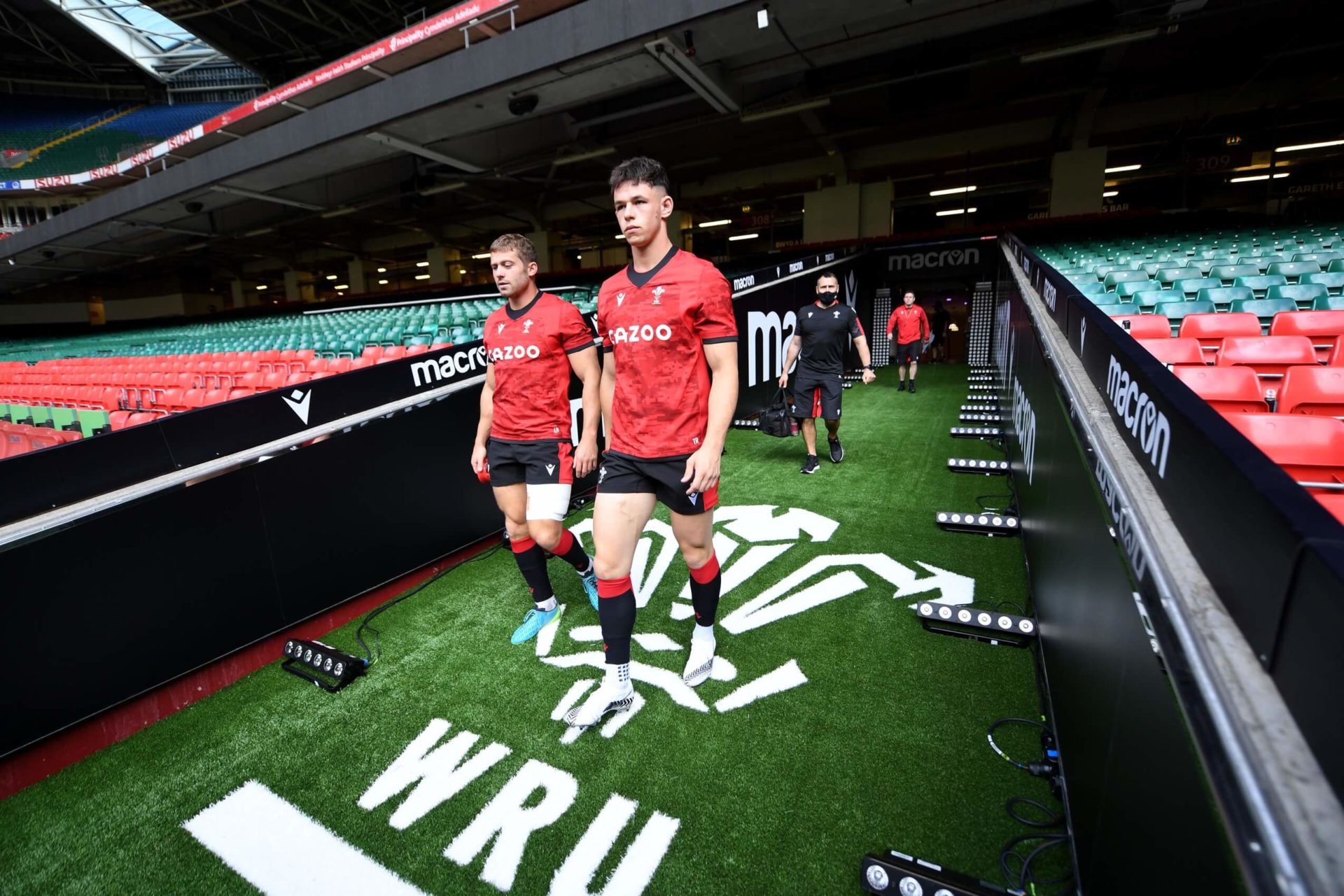 Foxy hails Scarlets team-mate Tom Rogers as huge talent - Scarlets Rugby