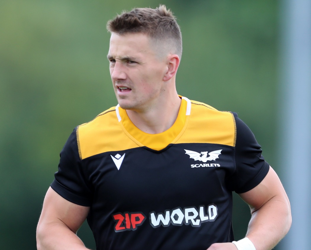 Dwayne rings the changes for Tigers test - Scarlets Rugby