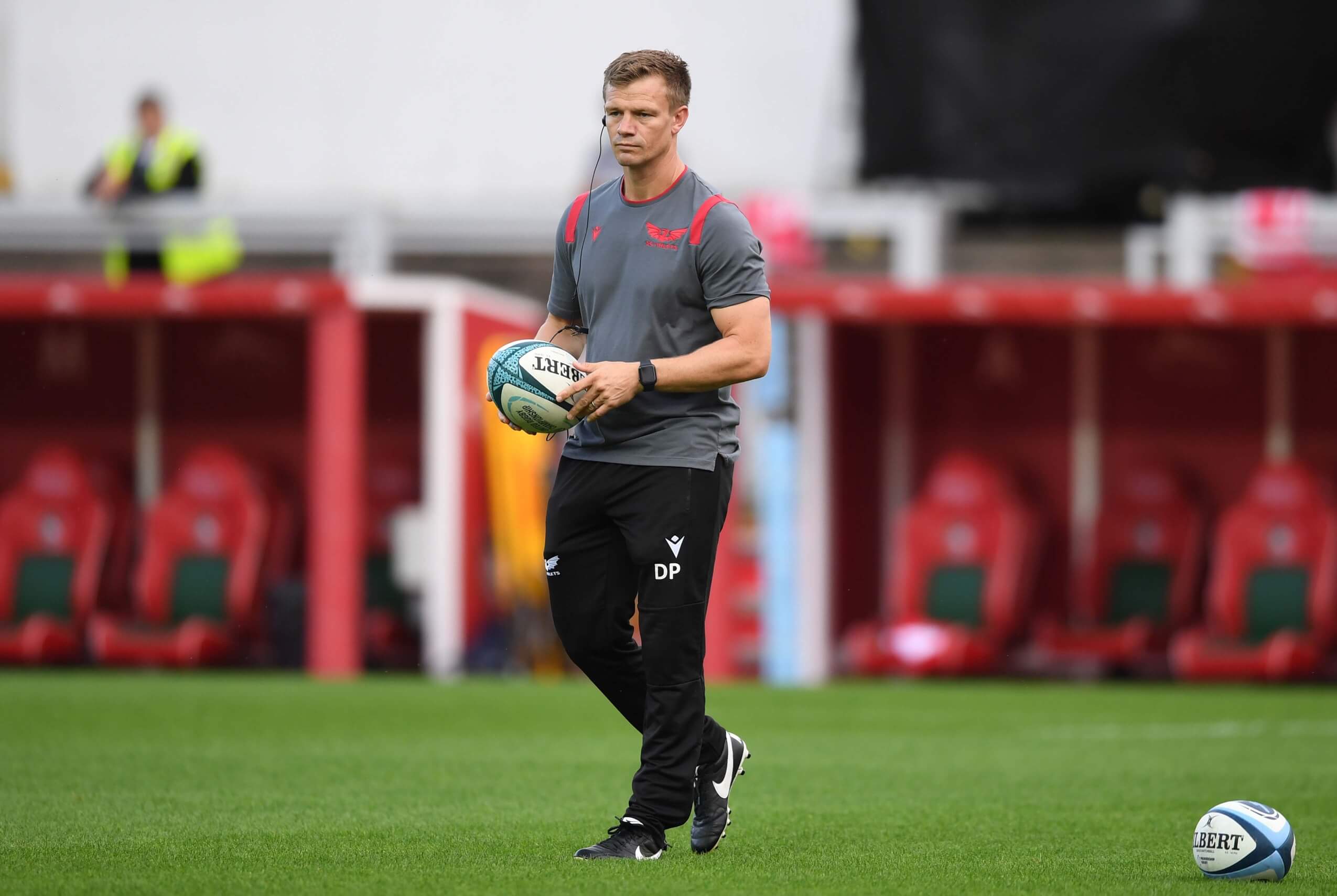 From the press room: Dwayne Peel speaks to the media - Scarlets Rugby