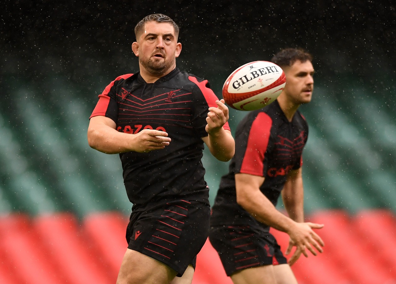 Wyn Jones relishing All Blacks challenge - Scarlets Rugby