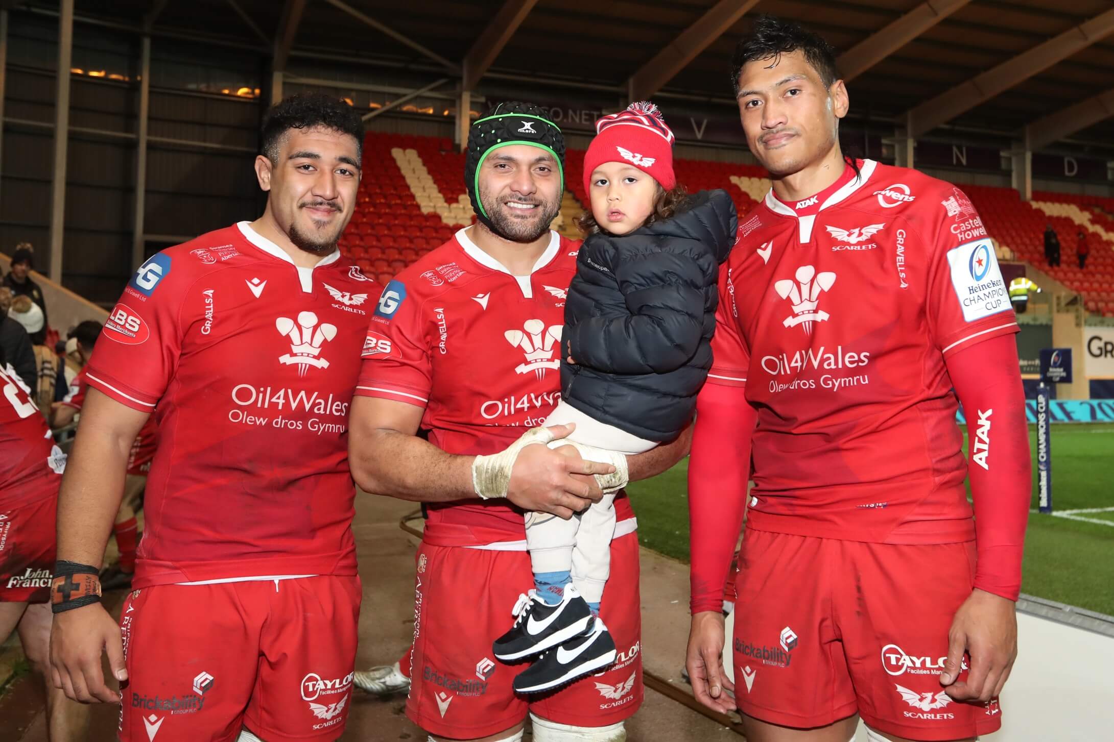 Scarlets and Bears fans raise funds for Tonga relief effort - Scarlets ...