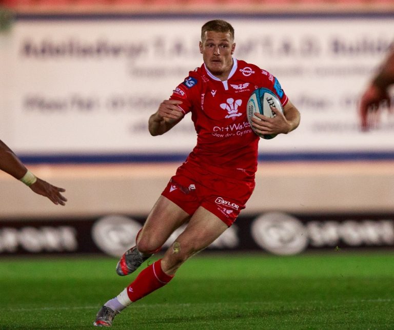 Scarlets welcome back Wales duo for Zebre game - Scarlets Rugby