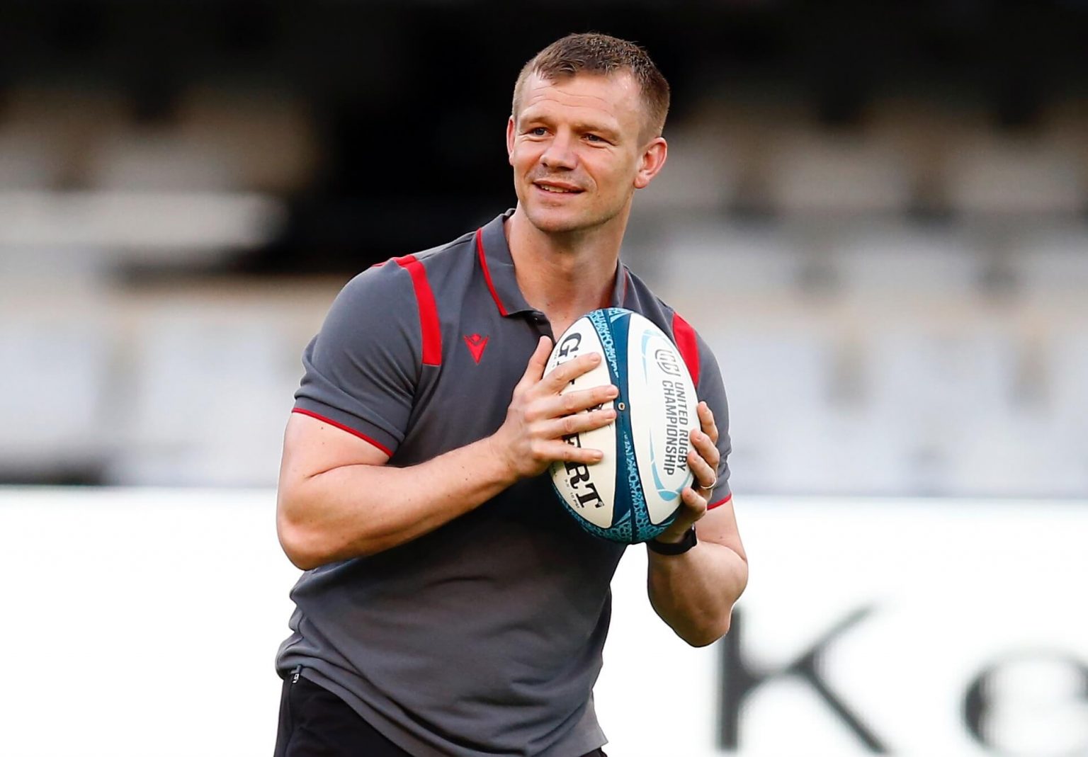 Dwayne Peel speaks to media ahead of Bulls test - Scarlets Rugby