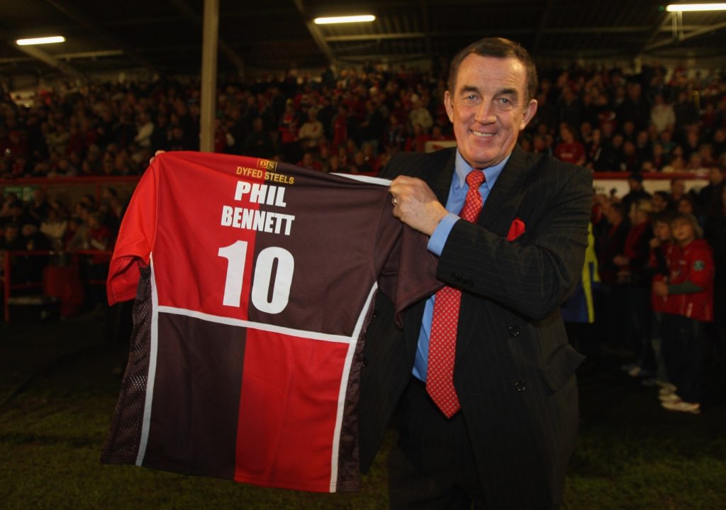 A message from the family of Phil Bennett - Scarlets Rugby