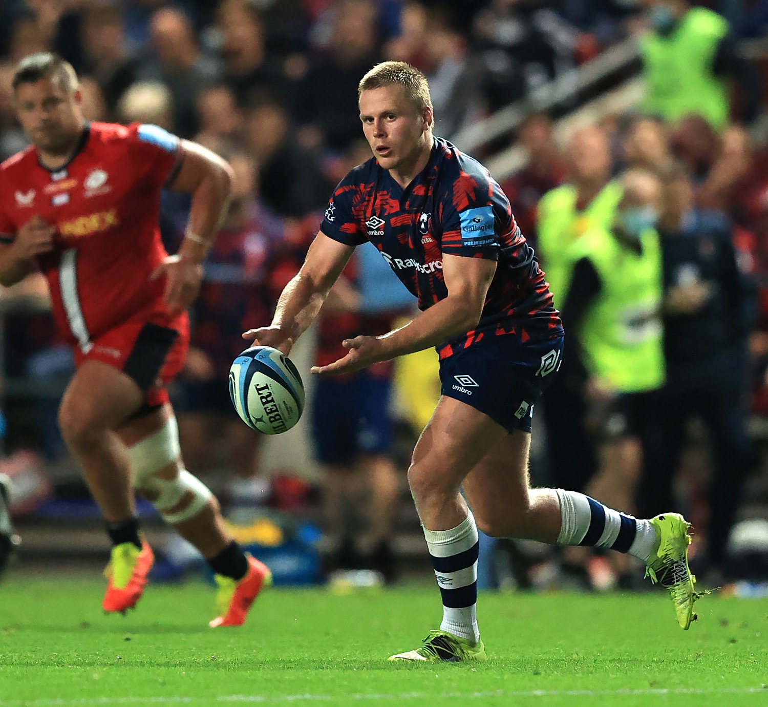 Bristol back-rower Dan Thomas joins Scarlets on a short-term loan ...