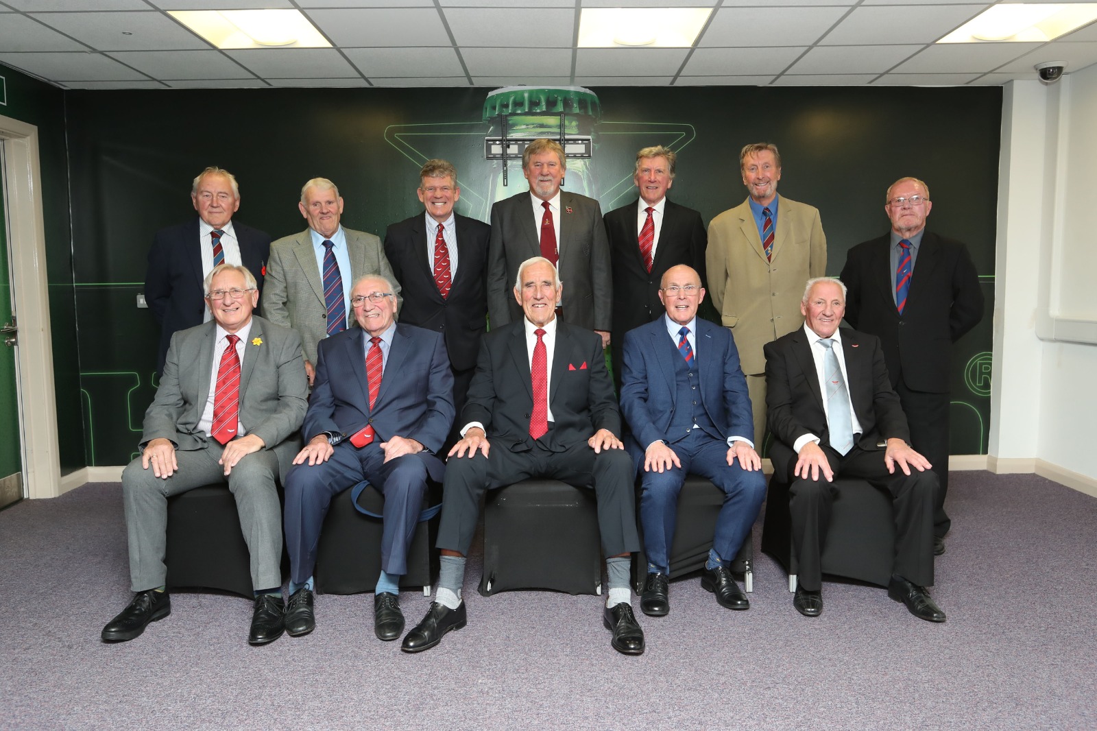 Legends of ’72 reunite for anniversary dinner - Scarlets Rugby