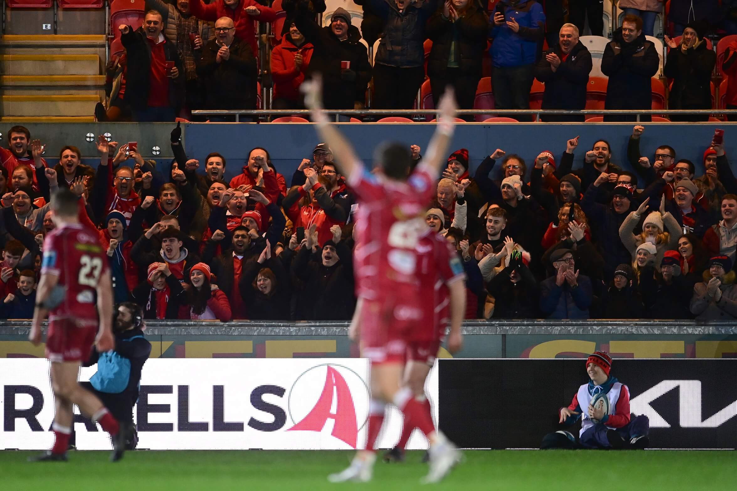 Dwayne hails impact of Scarlets fans in morale-boosting victory ...