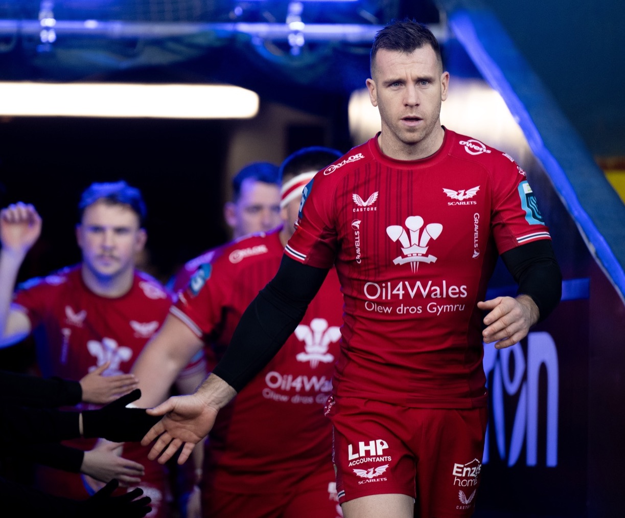 Gareth Davies returns to skipper Scarlets against Black Lion - Scarlets ...