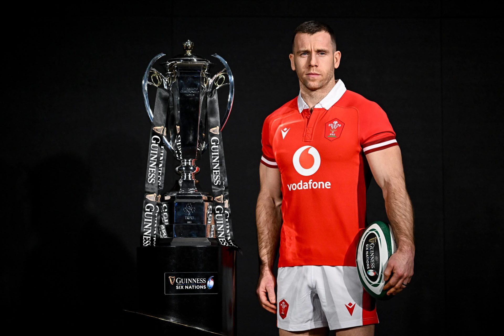 Gareth Davies attends Six Nations media launch in Dublin - Scarlets Rugby