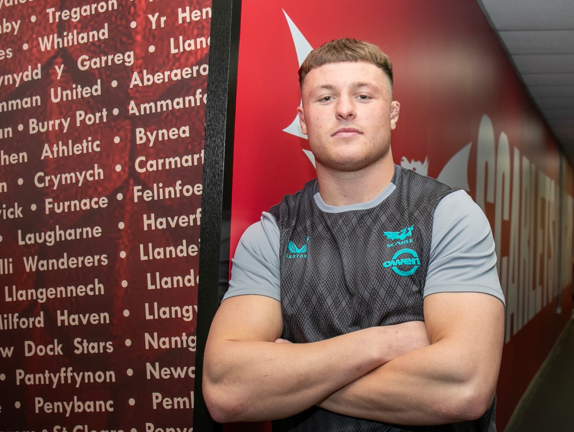 New Scarlets contract for Ben Williams! - Scarlets Rugby