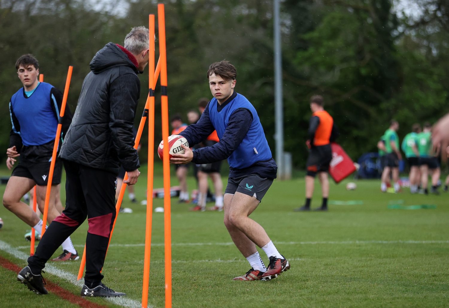 Scarlets Academy players attend WRU skills clinic - Scarlets Rugby