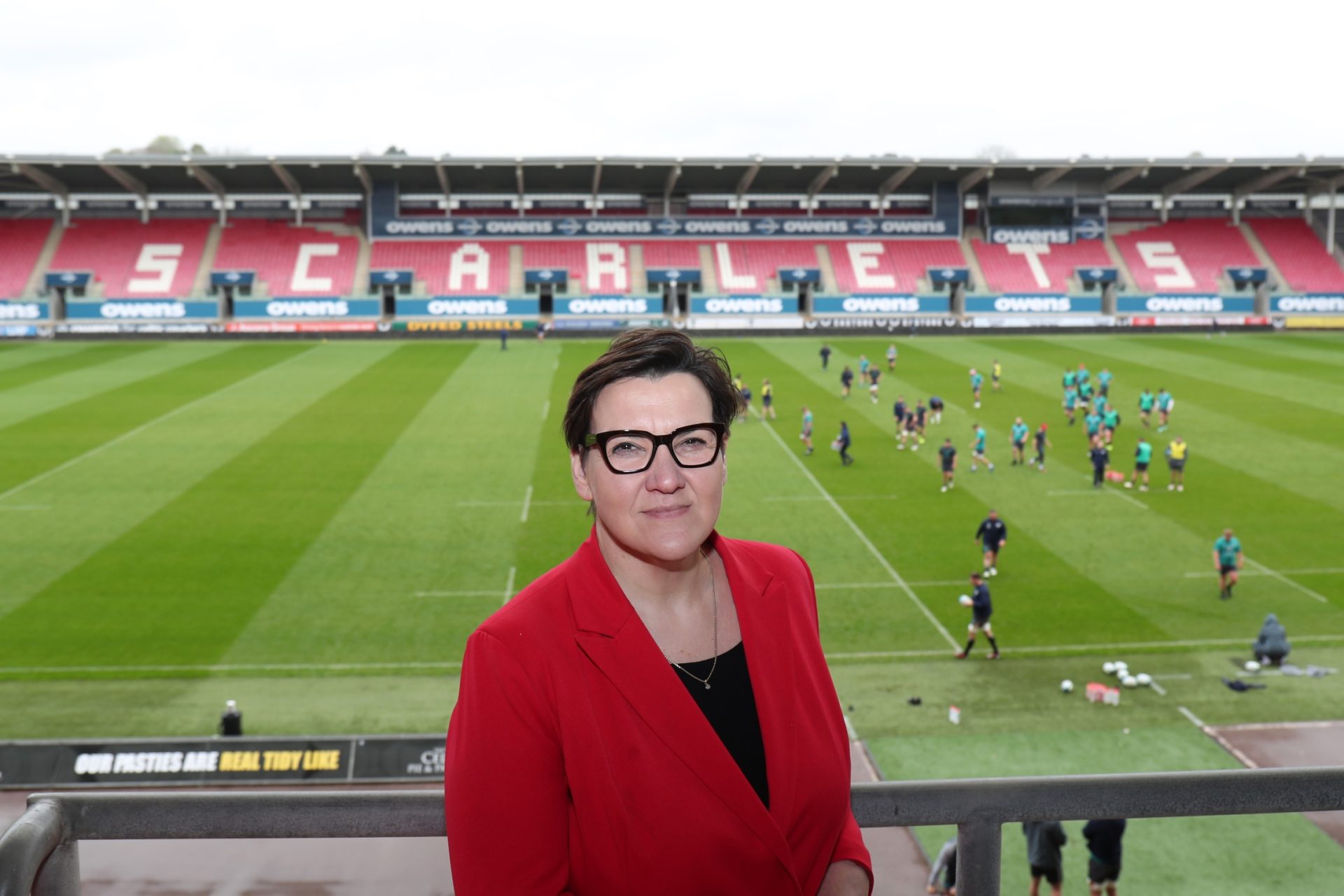 Former Wales rugby international Tonia Antoniazzi MP joins Scarlets ...