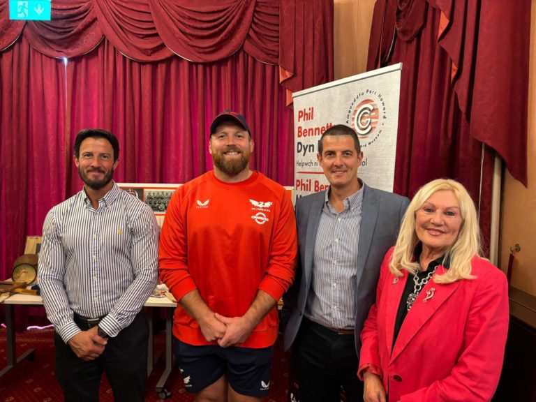 Scarlets attend launch of Phil Bennett Man of Steel exhibition ...
