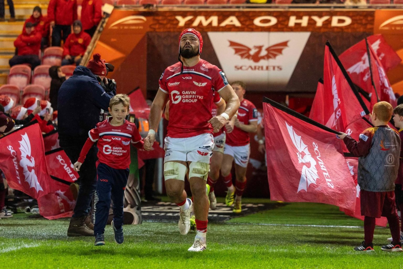 Walk out with the Scarlets on Boxing Day - Scarlets Rugby