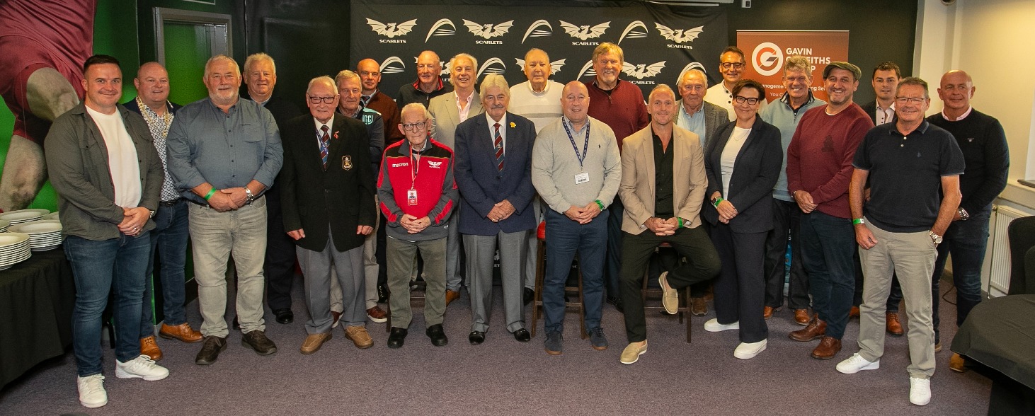 Former players reunite for Cardiff game - Scarlets Rugby